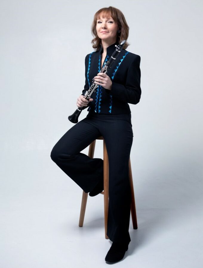 Bradford - Emma Johnson (Clarinet & Conductor) and The Orchestra For ...